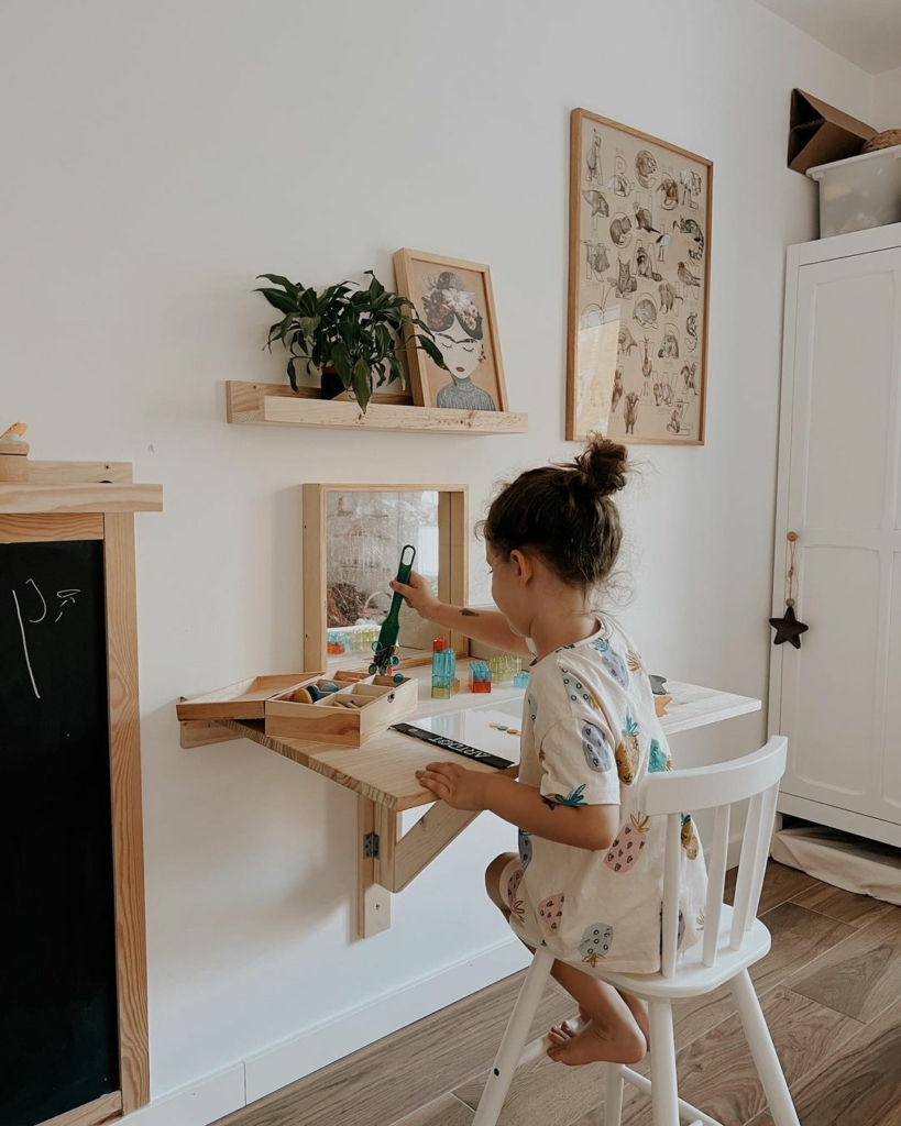 Mesa plegable de pared en madera de pino - Astiblog